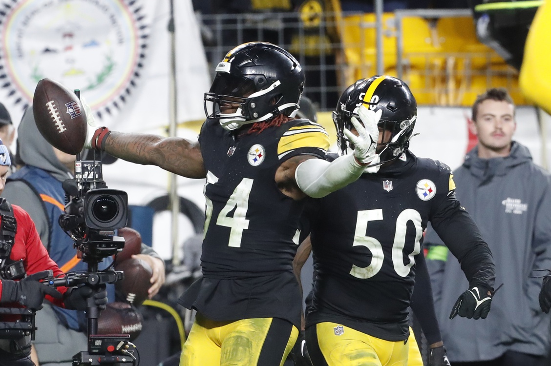 Intriguing Veteran Linebacker Linked to Green Bay Packers